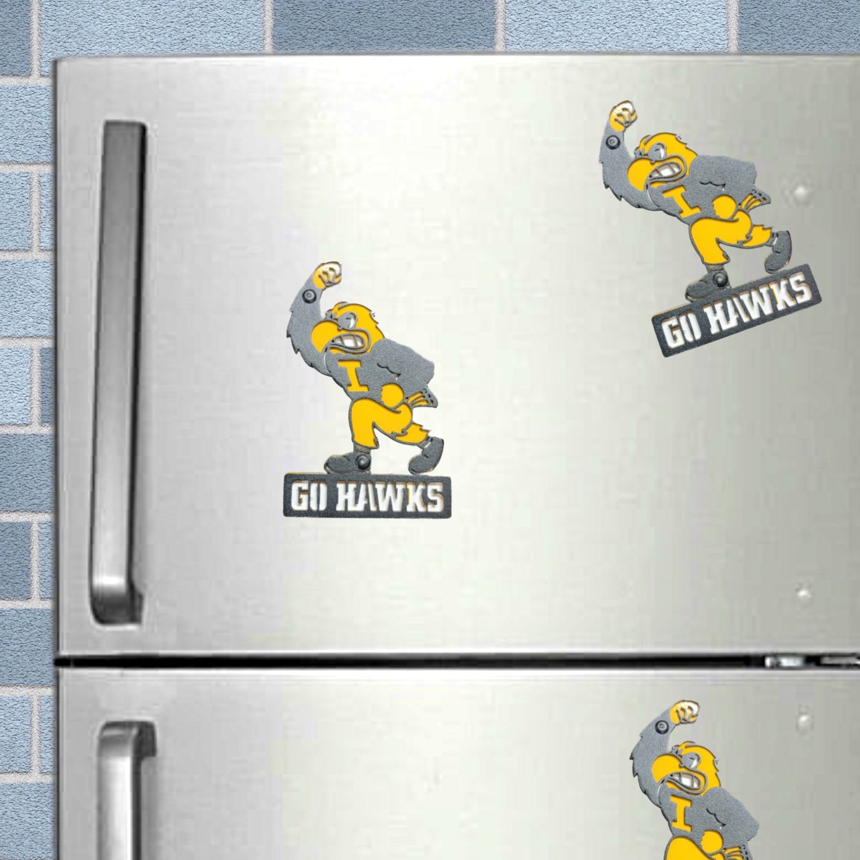 Iowa Hawkeyes Go Hawks Fighting Herky Ornament/Magnet – Premier Metal Art